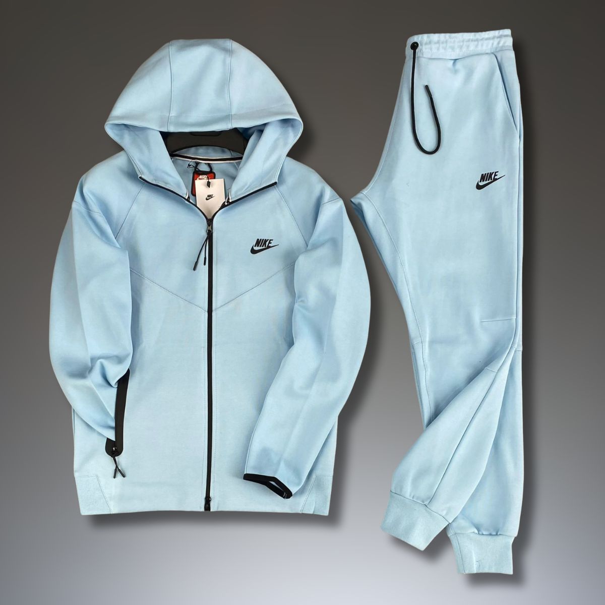 Pánská tepláková souprava Nike Tech Fleece, světle modrá. Model 2023 ...